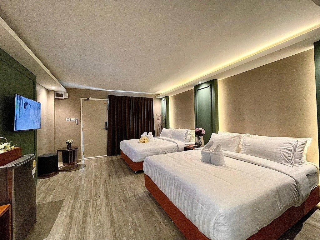 Rooms & Rates
